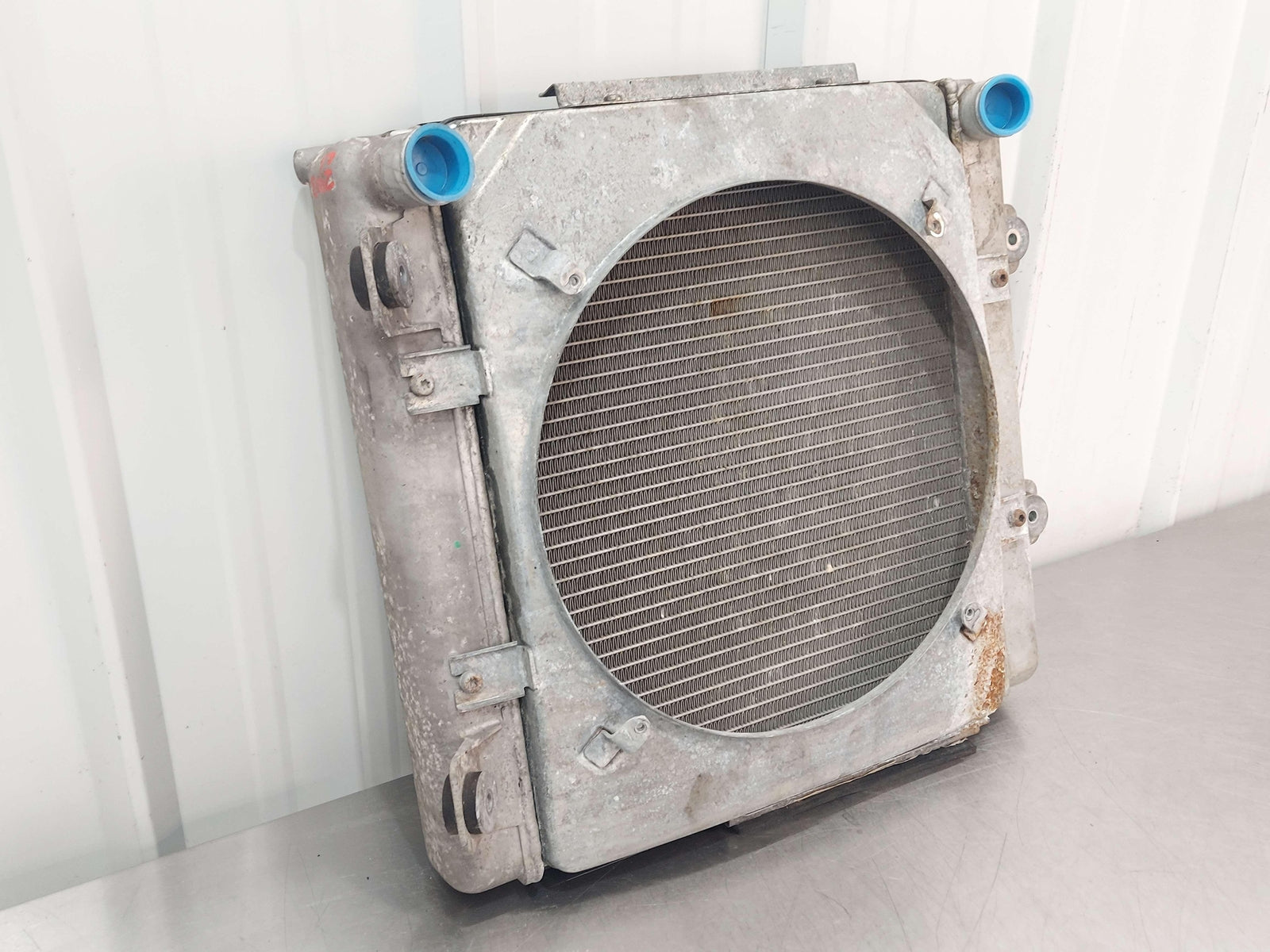 2007 LAMBORGHINI GALLARDO 5.0L LEFT WATER COOLANT RADIATOR & SUPPORT S ...