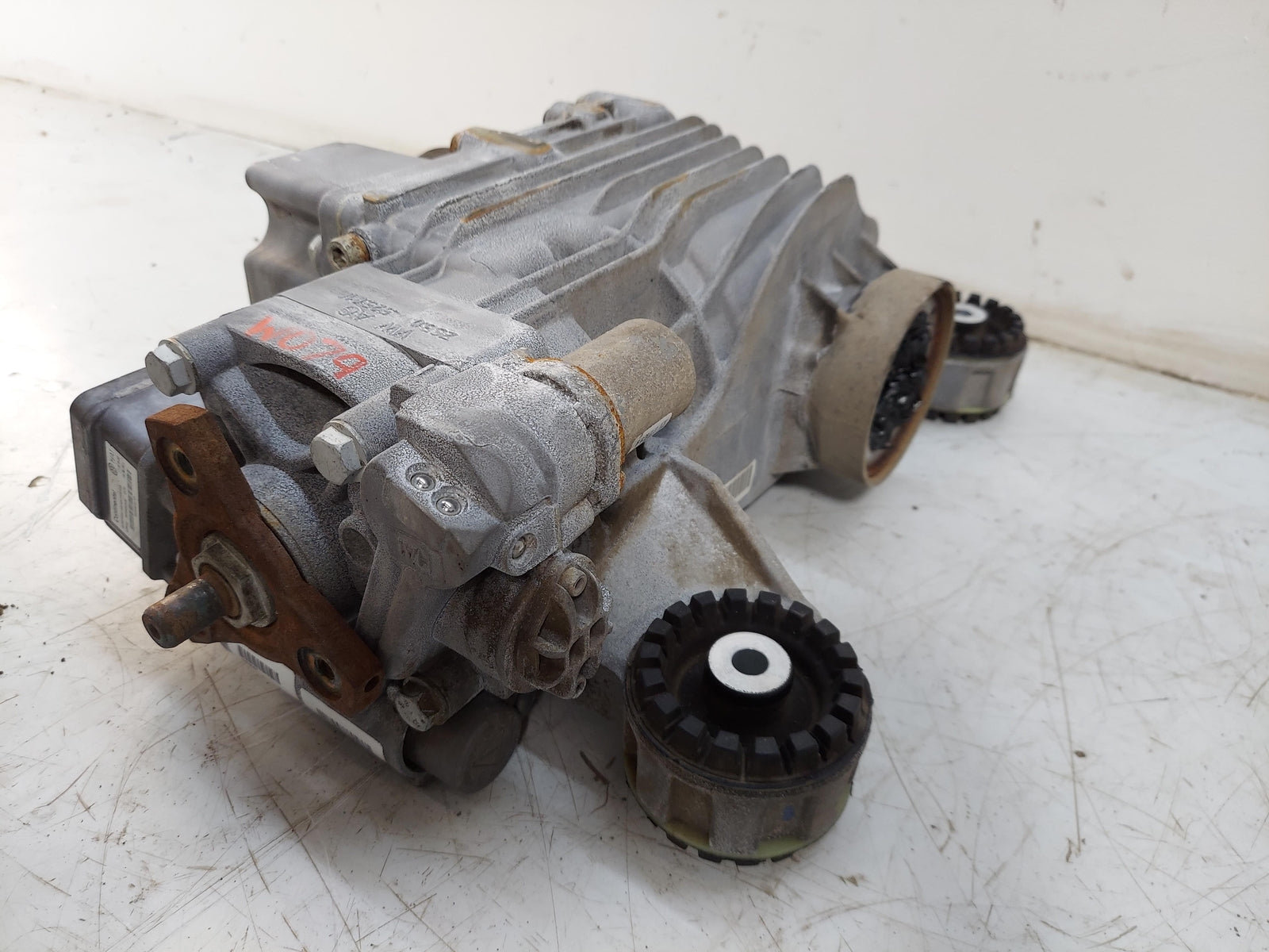 09-11 Vw Tiguan Rear Differential Carrier *Notes* 5WP33522 0AY907554C ...