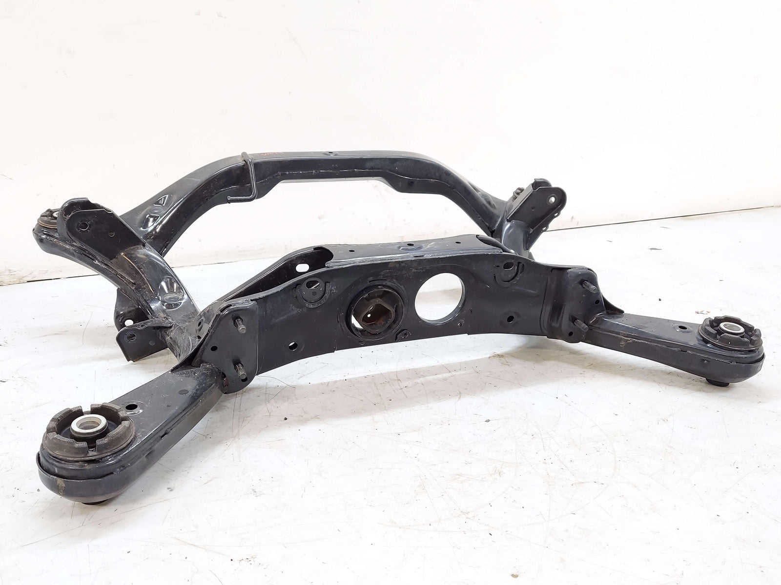 14-23 TOYOTA HIGHLANDER REAR SUB FRAME CROSSMEMBER CRADLE 2.5L HYBRID ...